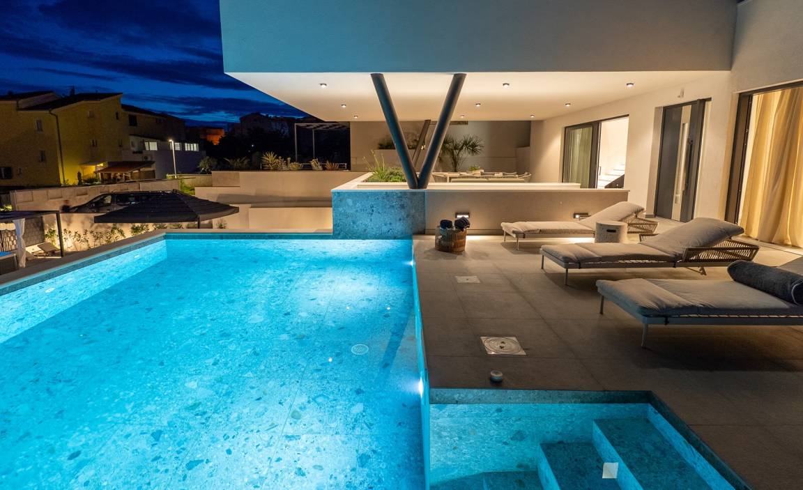 400 M² Villa ∙ 4 Habitaciones ∙ 10 Huéspedes - Omiš