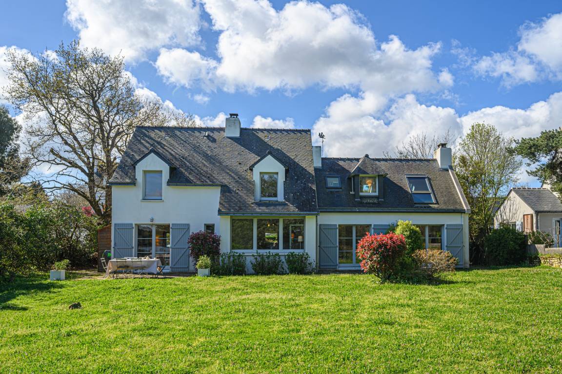 170 M² Maison De Vacances ∙ 6 Chambres ∙ 7 Personnes - Sarzeau