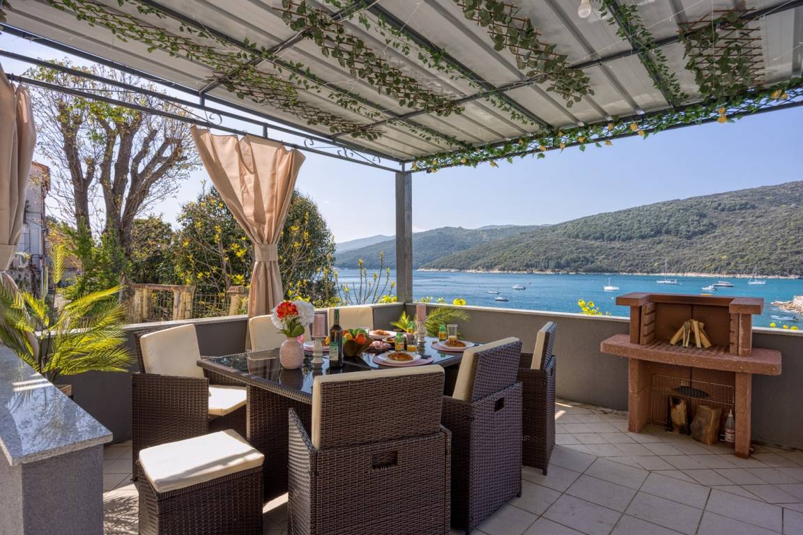 120 M² Ferienwohnung ∙ 3 Schlafzimmer ∙ 7 Gäste - Rabac
