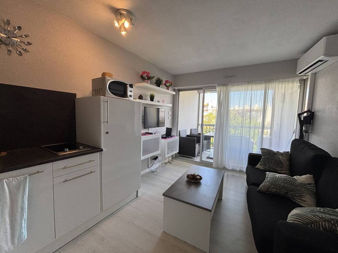 20 M² Studio Asunto ∙ 1 Makuuhuone ∙ 3 Vierasta - La Grande-Motte