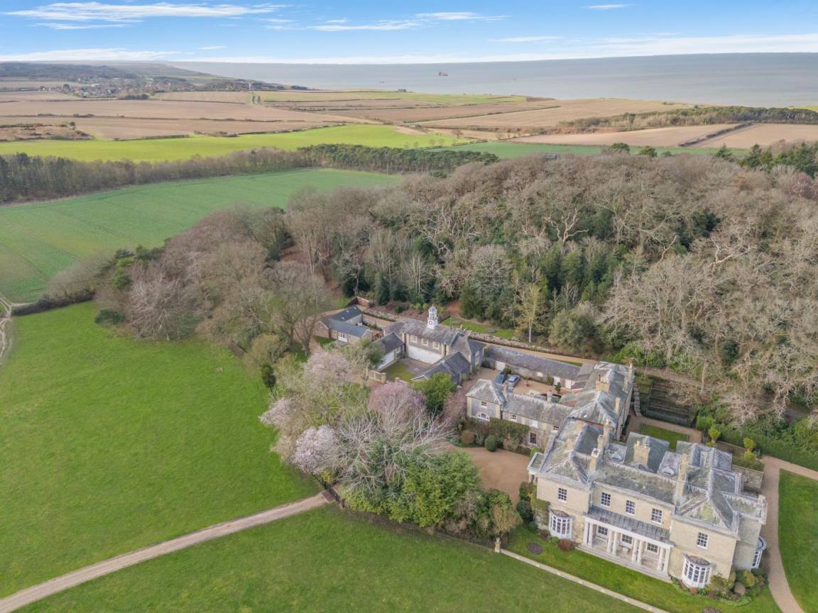 Cottage ∙ 3 Bedrooms ∙ 6 Guests - Sheringham