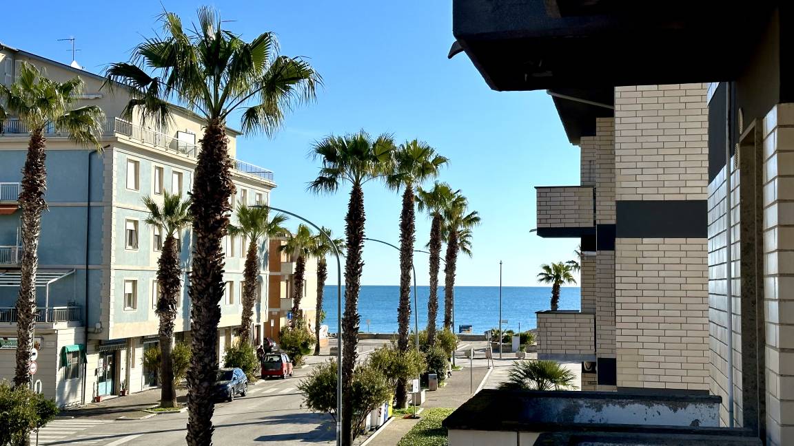 65 M² Ferienwohnung ∙ 2 Schlafzimmer ∙ 4 Gäste - Porto Recanati