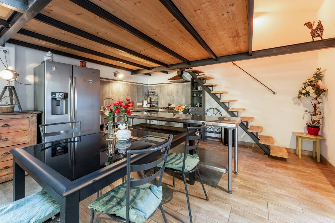 45 M² Maison De Vacances ∙ 1 Chambre ∙ 5 Personnes - Monteux