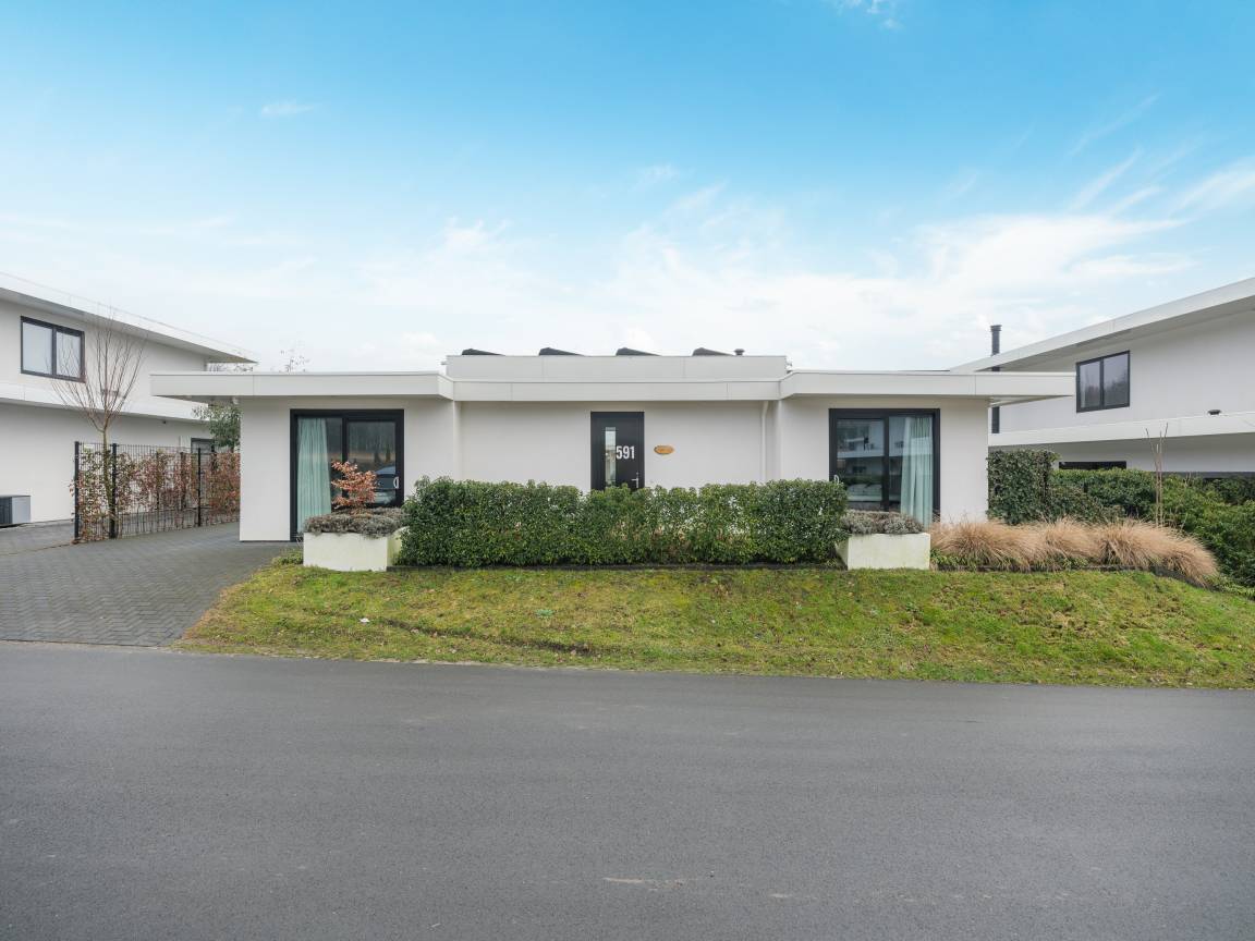 125 M² Bungalow ∙ 4 Slaapkamers ∙ 8 Gasten - Flevoland