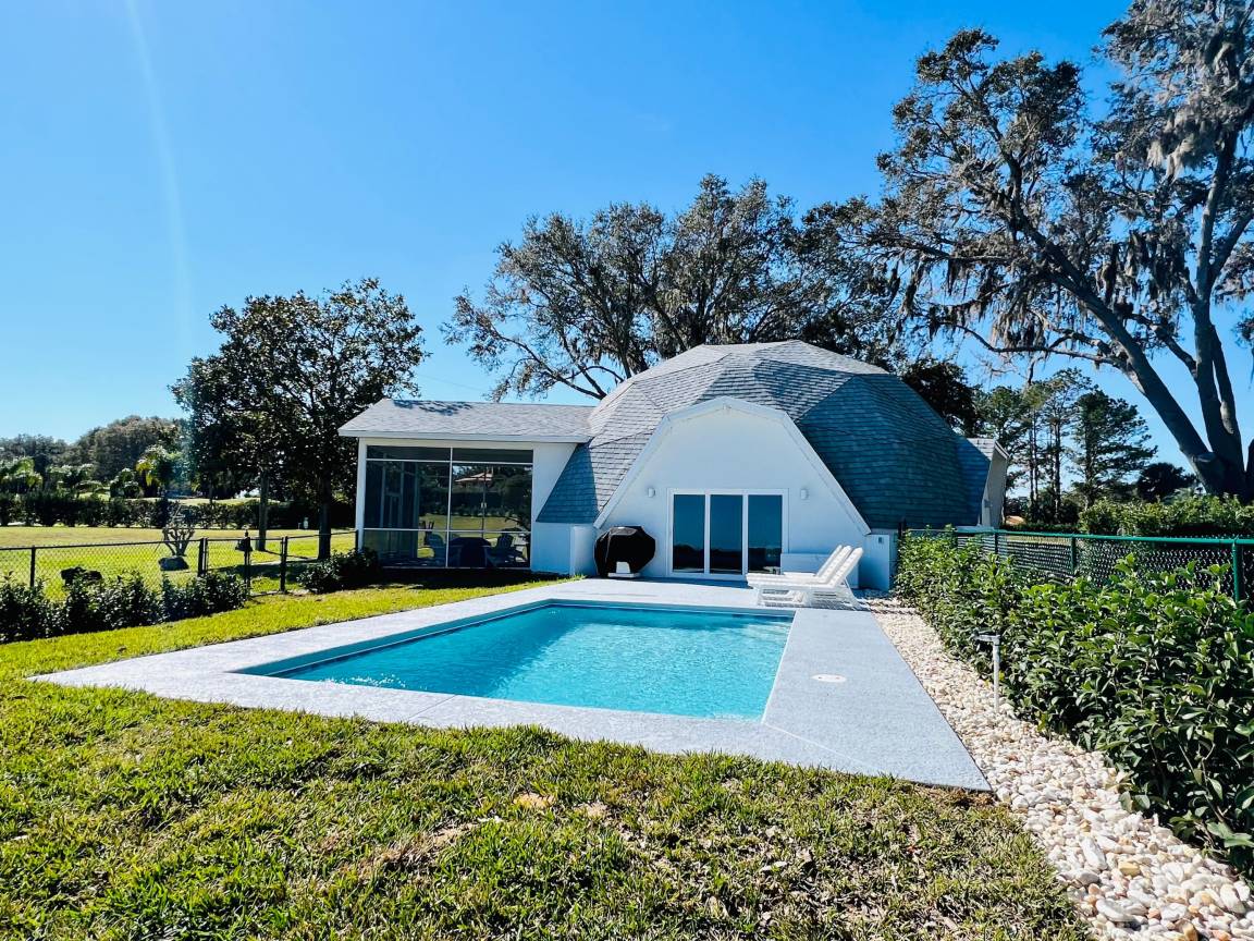 House ∙ 2 Bedrooms ∙ 4 Guests - Groveland, FL