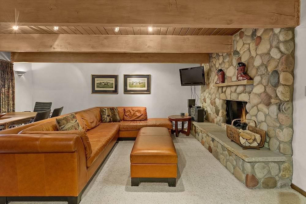 88 M² Apartamento ∙ 2 Habitaciones ∙ 4 Huéspedes - Aspen
