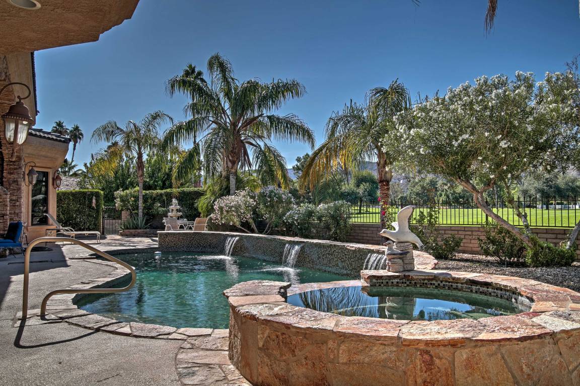 244 M² House ∙ 4 Bedrooms ∙ 8 Guests - Palm Springs