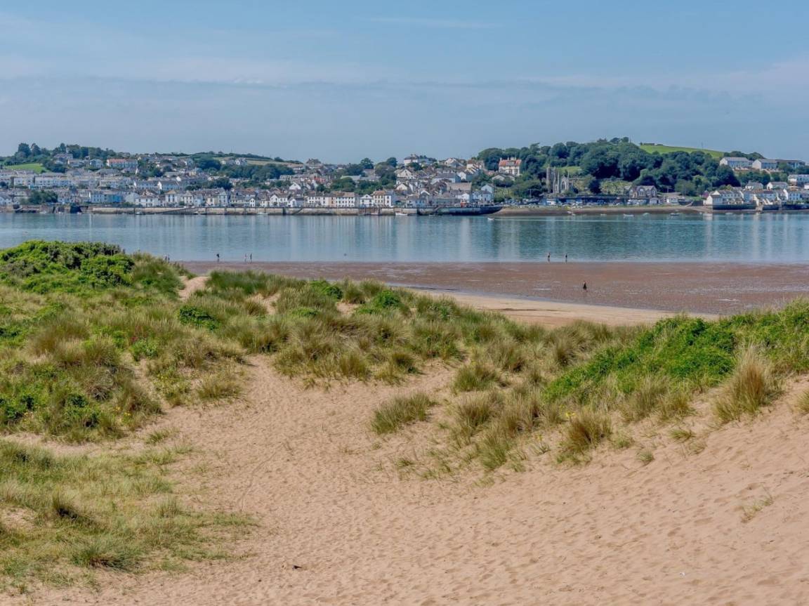 Cottage ∙ 3 Bedrooms ∙ 6 Guests - Appledore