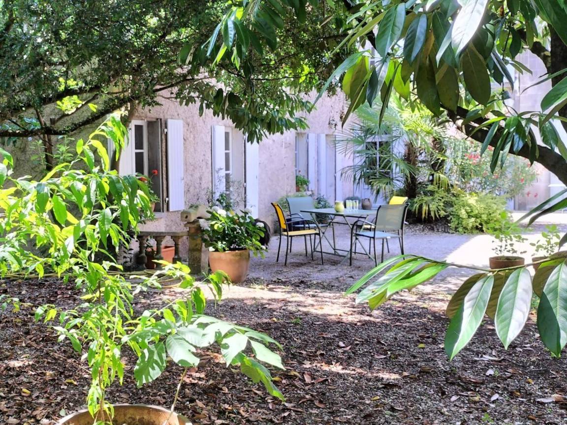 55 M² Cottage ∙ 2 Bedrooms ∙ 4 Guests - Loire