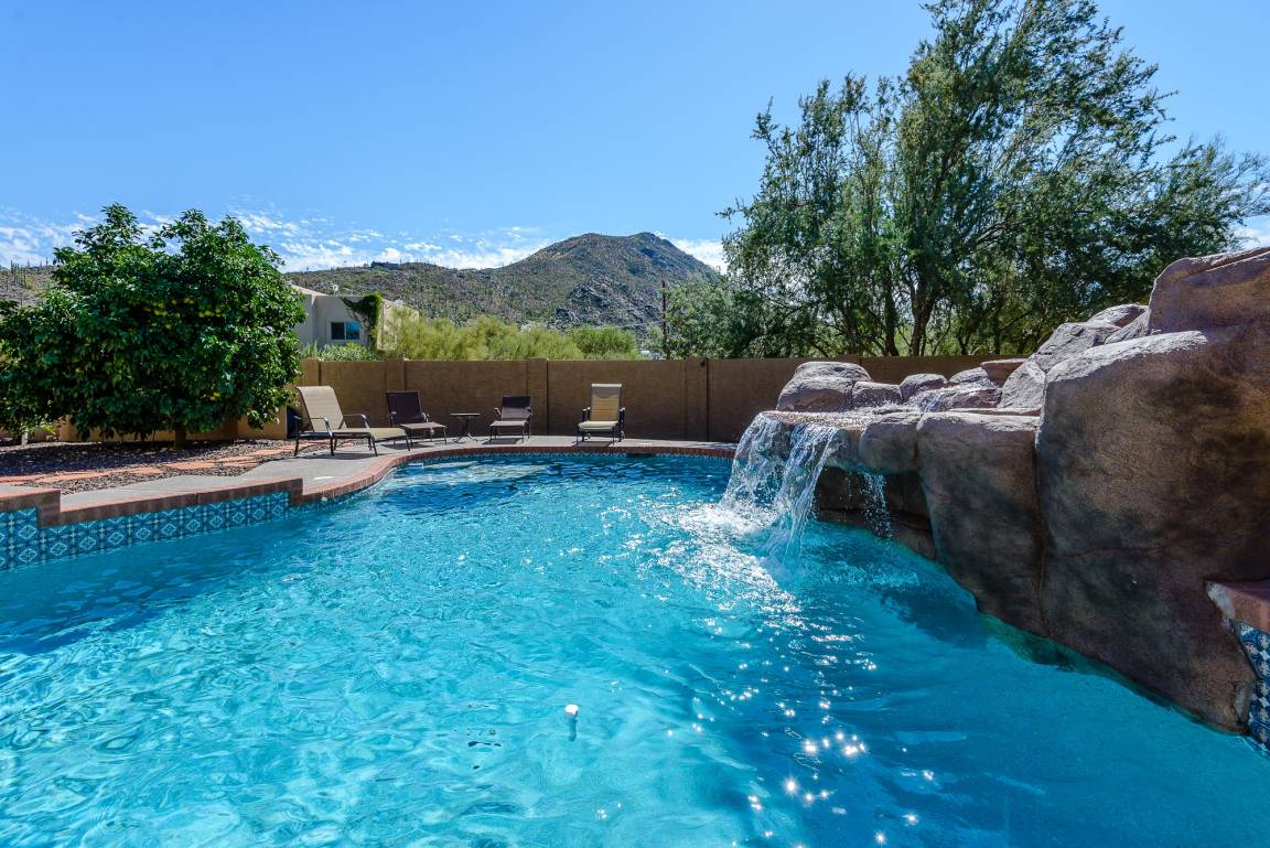256 M² House ∙ 4 Bedrooms ∙ 8 Guests - Cave Creek, AZ