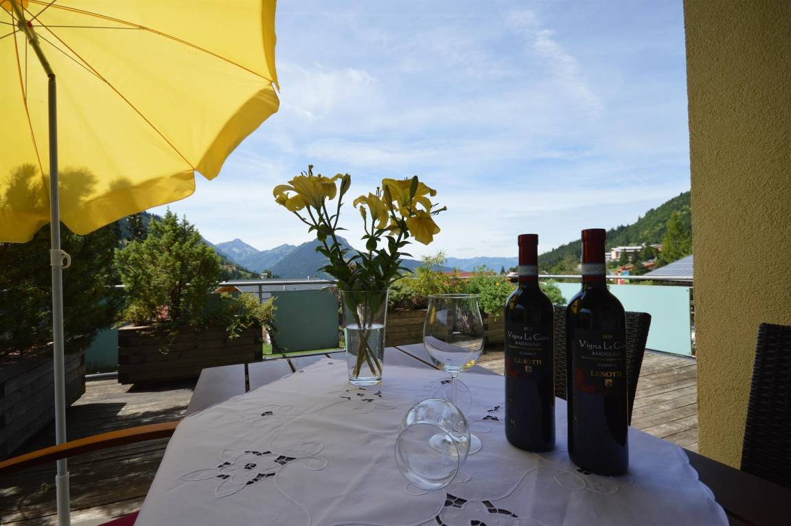 55 M² Ferienwohnung ∙ 1 Schlafzimmer ∙ 4 Gäste - Bad Oberdorf