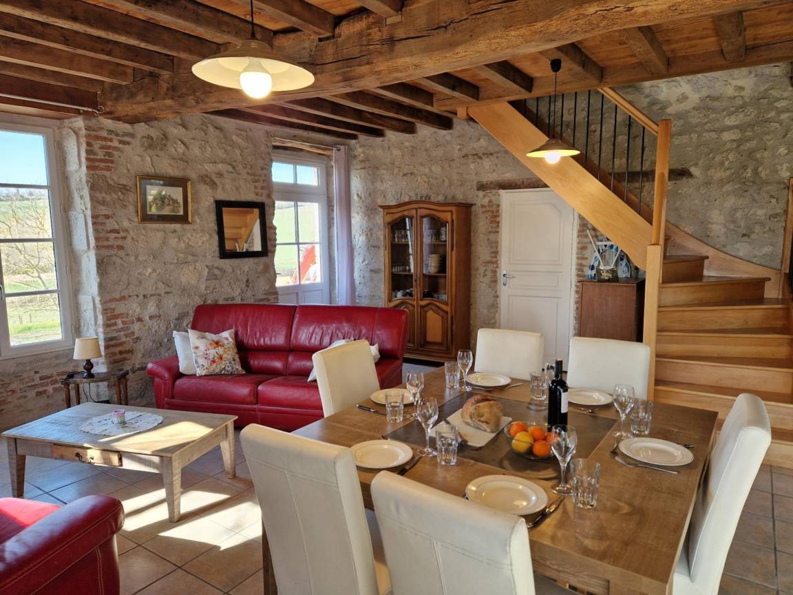 165 M² Cottage ∙ 3 Bedrooms ∙ 8 Guests - Auvergne