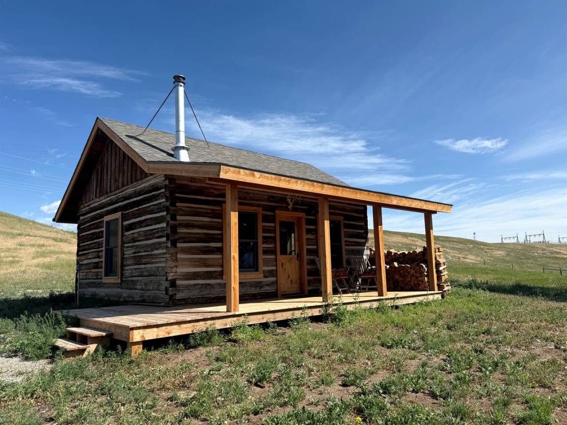 House ∙ 1 Bedroom ∙ 2 Guests - Ennis, MT
