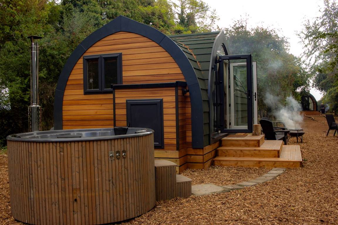 Camping ∙ 1 Bedroom ∙ 4 Guests - Wiltshire