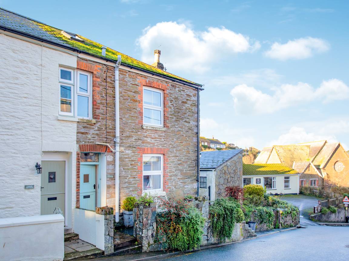 Cottage ∙ 4 Bedrooms ∙ 8 Guests - Fowey