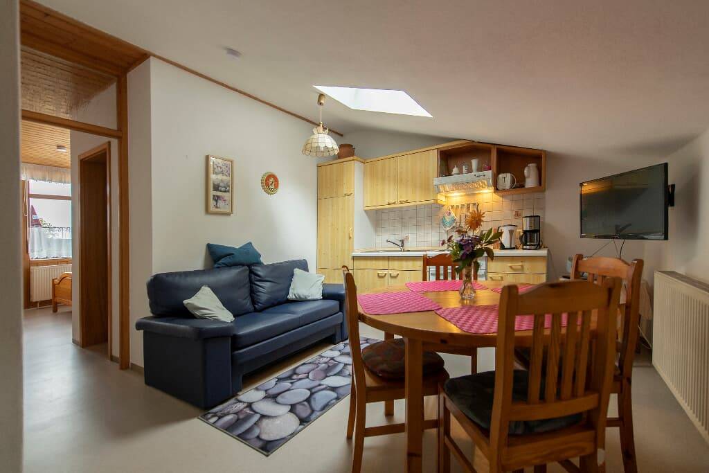 41 M² Ferienwohnung ∙ 1 Schlafzimmer ∙ 3 Gäste - Moosbach