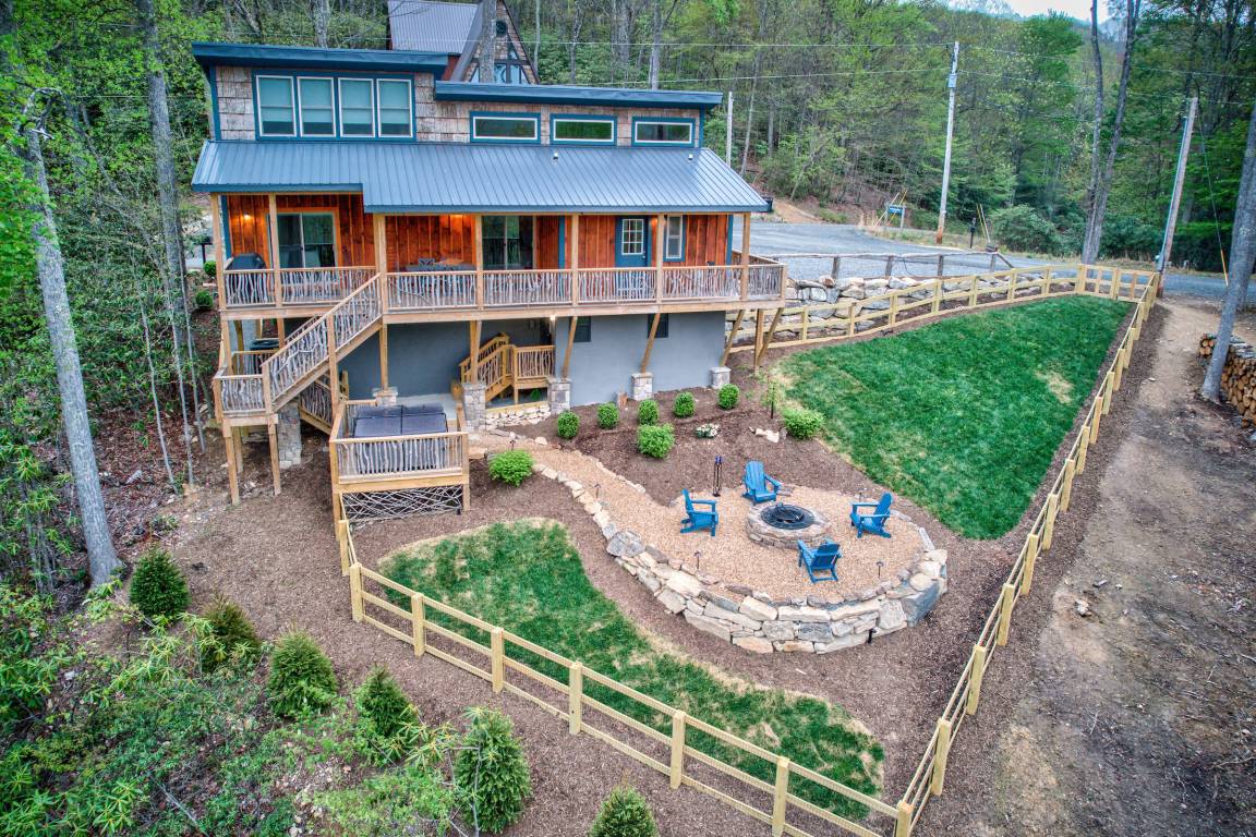 House ∙ 2 Bedrooms ∙ 5 Guests - Watauga Lake, TN