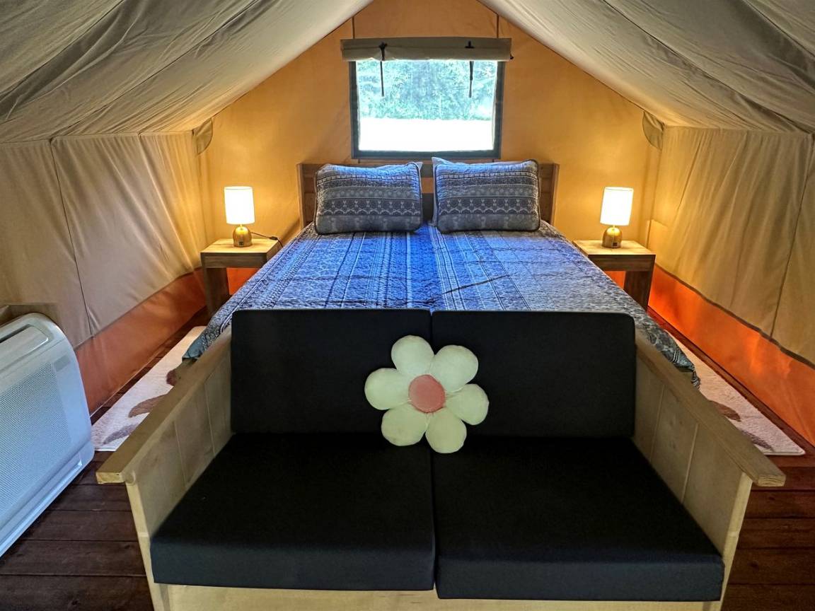 Camping-unterkunft ∙ 1 Schlafzimmer ∙ 2 Gäste - Douglas Lake, TN