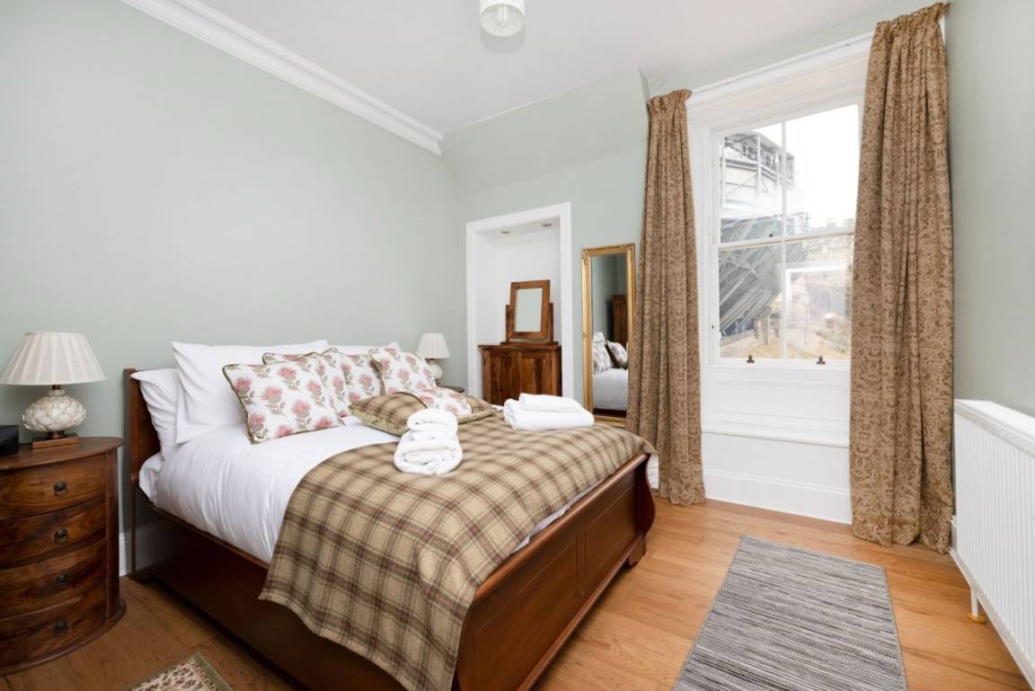 61 M² Apartment ∙ 2 Bedrooms ∙ 4 Guests - Edinburgh Zoo