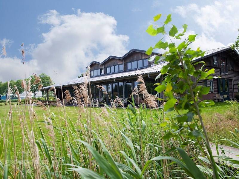 Huis ∙ 8 Slaapkamers ∙ 32 Gasten - Heerhugowaard