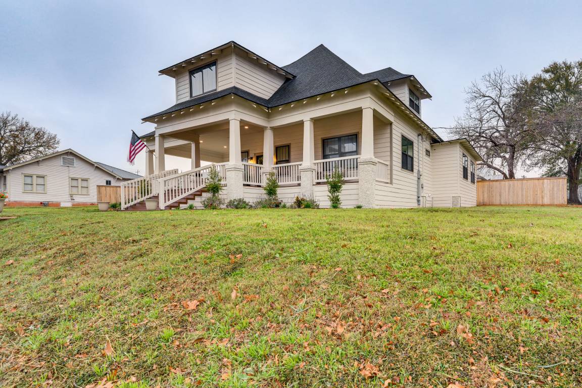 232 M² House ∙ 3 Bedrooms ∙ 8 Guests - Brenham, TX