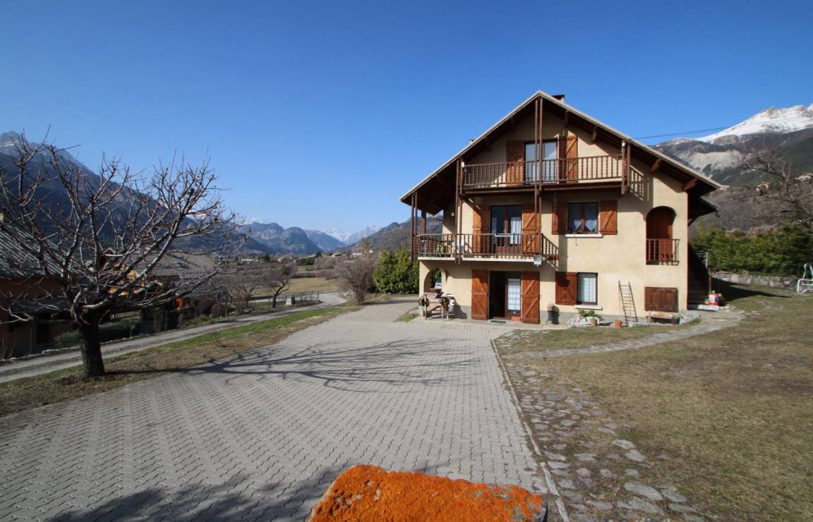60 M² Gîte ∙ 2 Chambres ∙ 4 Personnes - Guillestre