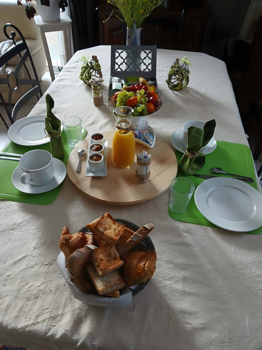 16 M² Chambre D'hôtes ∙ 1 Chambre ∙ 3 Personnes - Noyers-sur-Cher