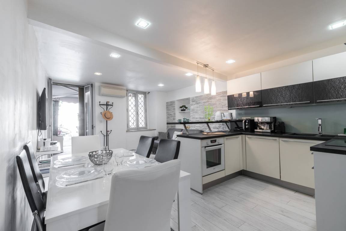 65 M² Apartment ∙ 3 Bedrooms ∙ 5 Guests - Villefranche-sur-Mer