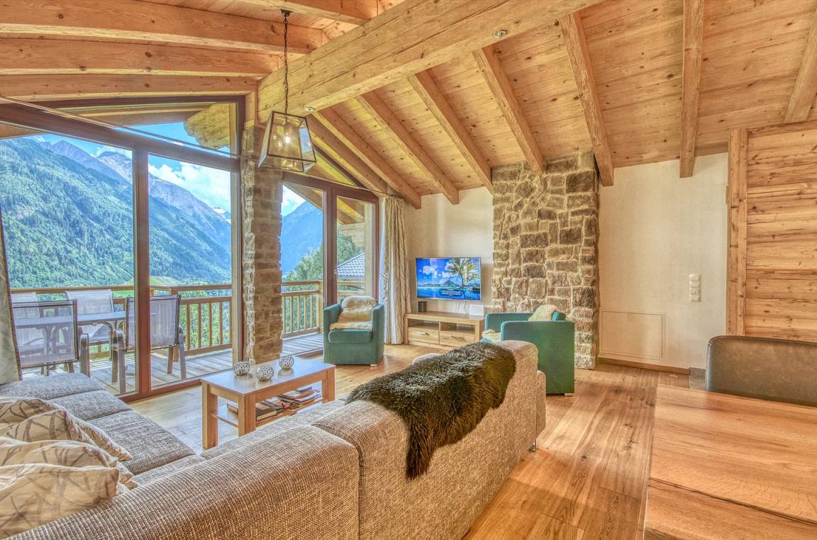 151 M² Ferienhaus ∙ 4 Schlafzimmer ∙ 10 Gäste - Kaprun