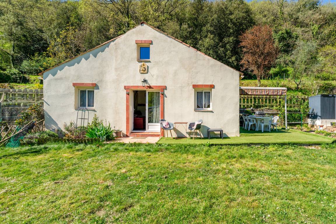 50 M² Huis ∙ 2 Slaapkamers ∙ 5 Gasten - Anduze