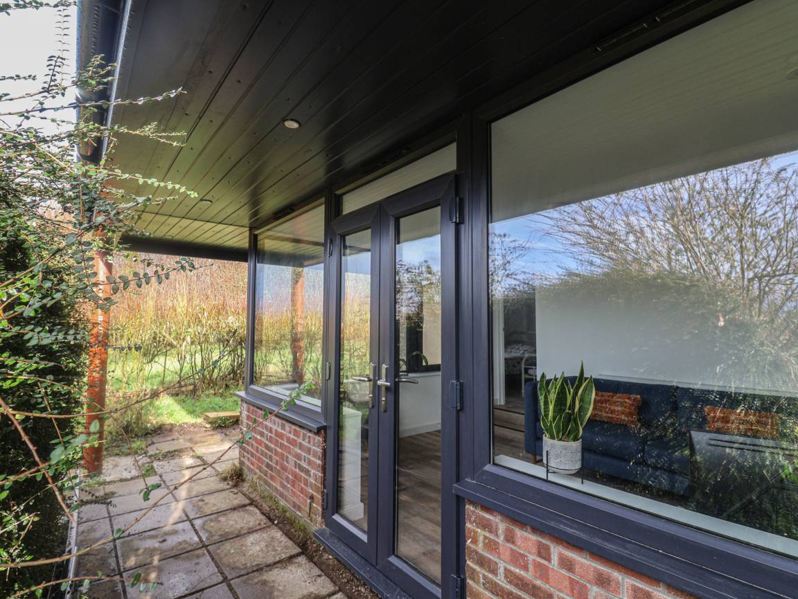 Cottage ∙ 2 Bedrooms ∙ 4 Guests - Chard