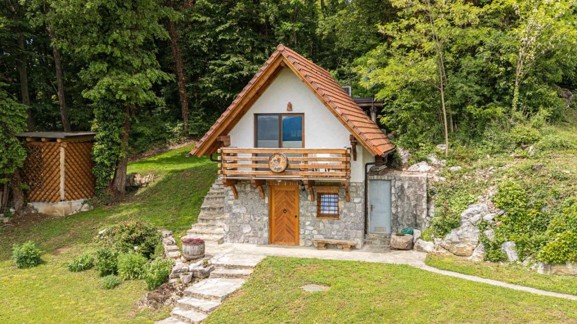 32 M² House ∙ 3 Guests - Novo mesto