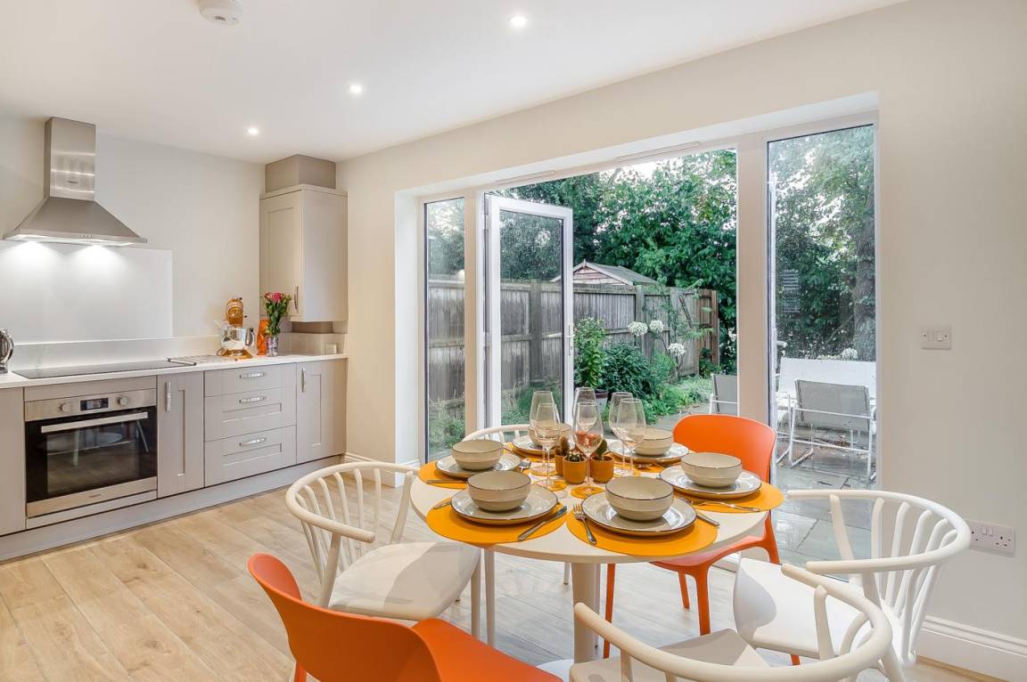 Cottage ∙ 3 Bedrooms ∙ 6 Guests - Framlingham