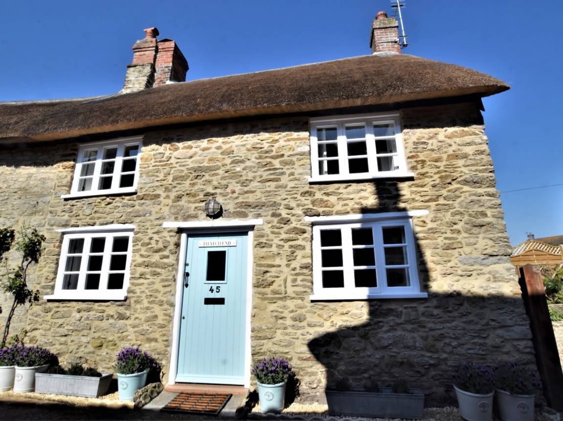 Cottage ∙ 2 Bedrooms ∙ 3 Guests - Bridport