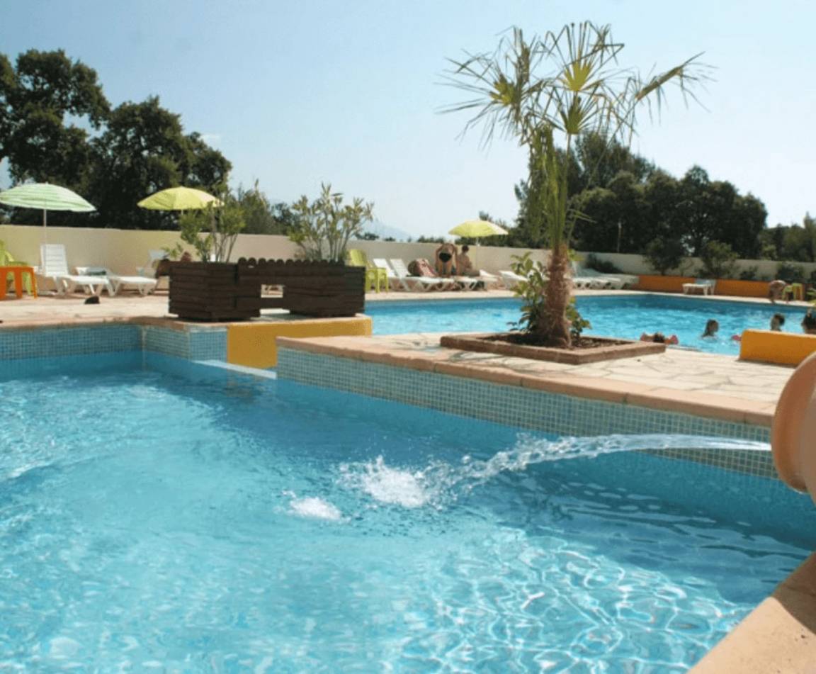 26 M² Chalet ∙ 1 Chambre ∙ 2 Personnes - La Seyne-sur-Mer