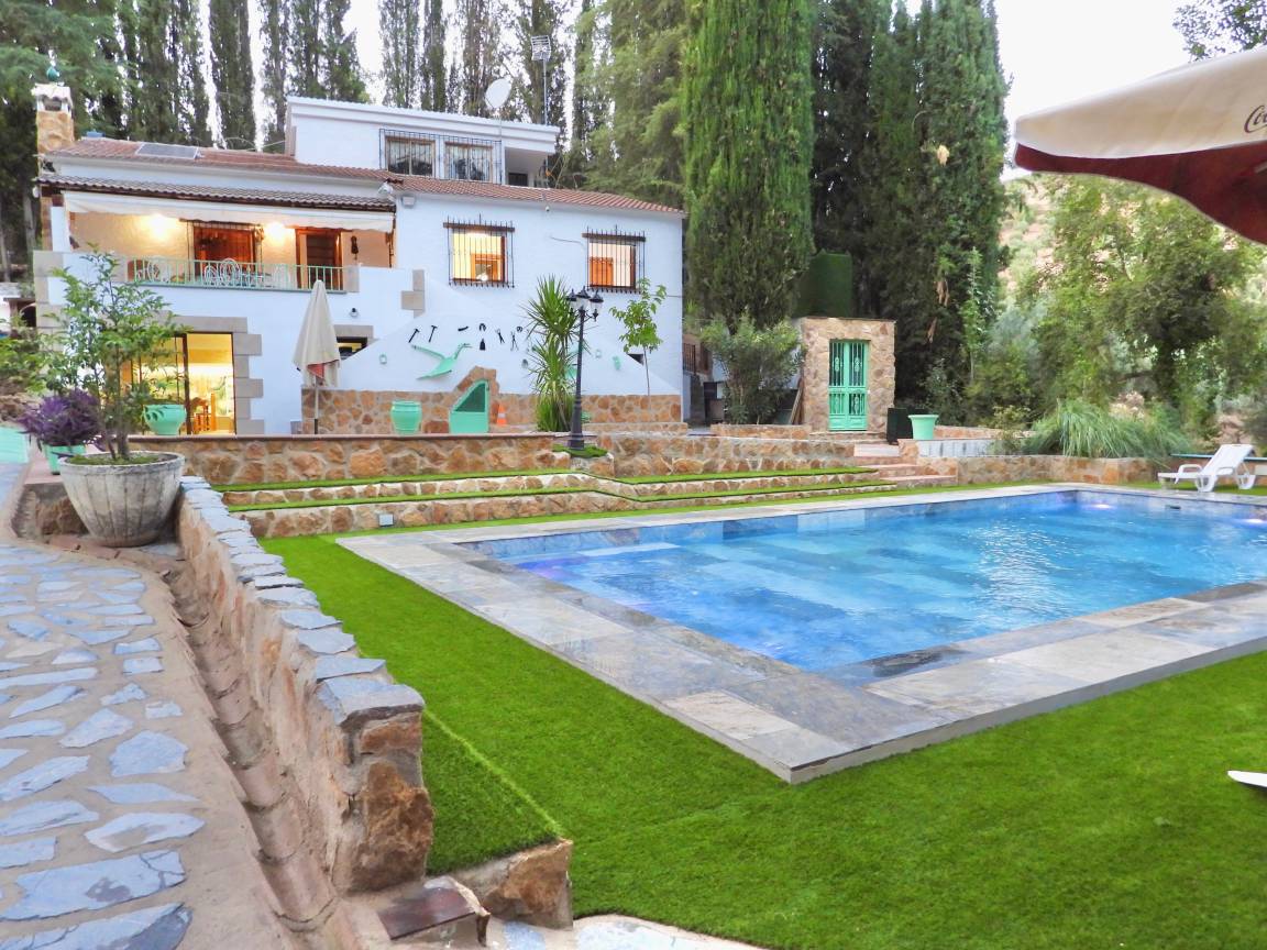 300 M² Villa ∙ 8 Habitaciones ∙ 19 Huéspedes - Beas de Segura