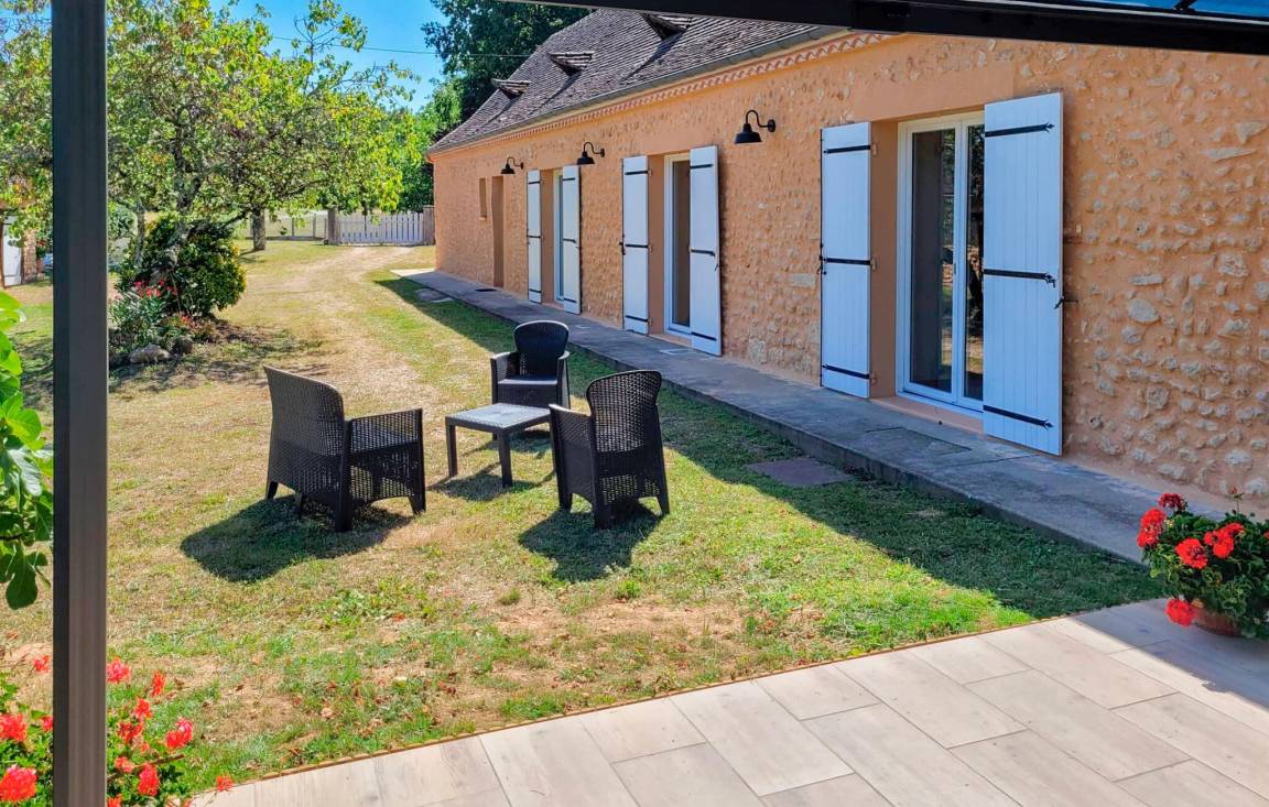 110 M² Maison De Vacances ∙ 3 Chambres ∙ 6 Personnes - Périgord