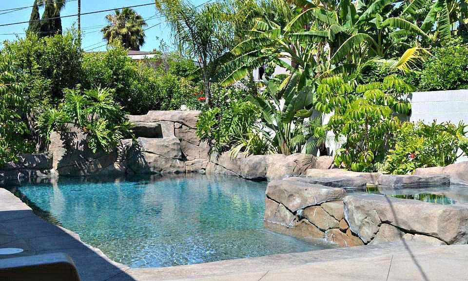 232 M² House ∙ 5 Bedrooms ∙ 13 Guests - Huntington Beach, CA
