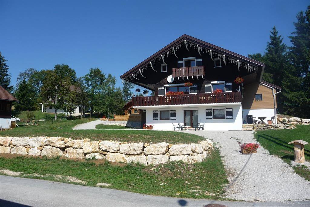 120 M² Chalet ∙ 4 Chambres ∙ 8 Personnes - Lamoura
