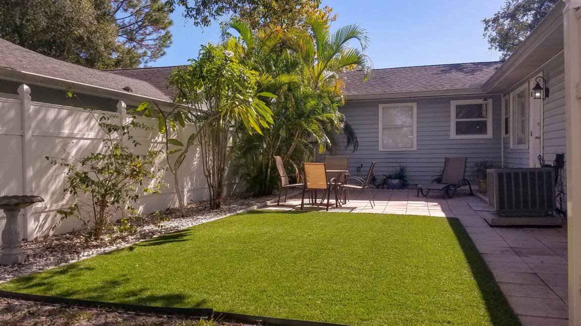 93 M² House ∙ 2 Bedrooms ∙ 4 Guests - St. Petersburg, FL