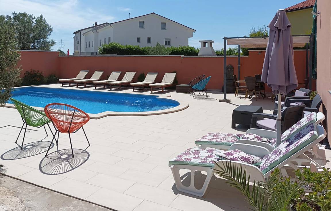 35 M² Appartement ∙ 2 Personnes - Pula