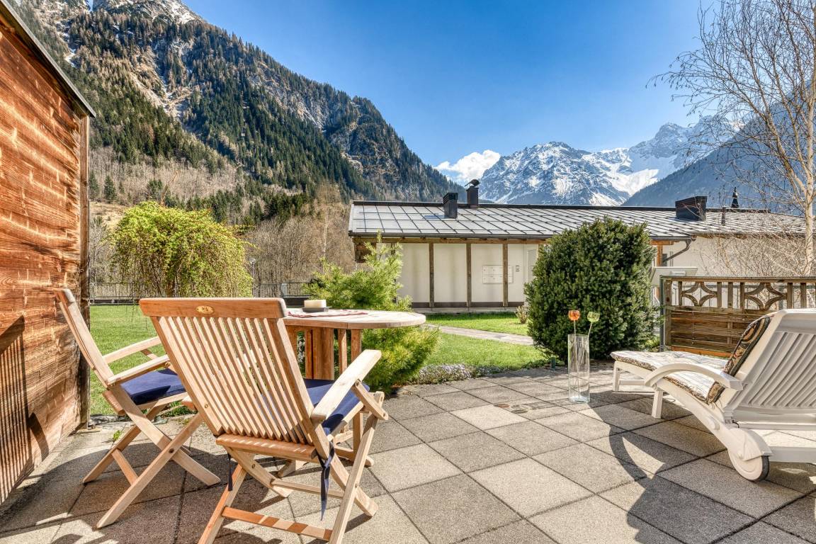 44 M² Ferienwohnung ∙ 1 Schlafzimmer ∙ 4 Gäste - Brandnertal