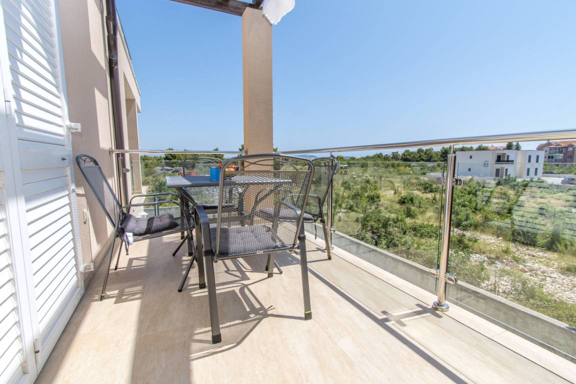 35 M² Ferienwohnung ∙ 1 Schlafzimmer ∙ 3 Gäste - Šibenik
