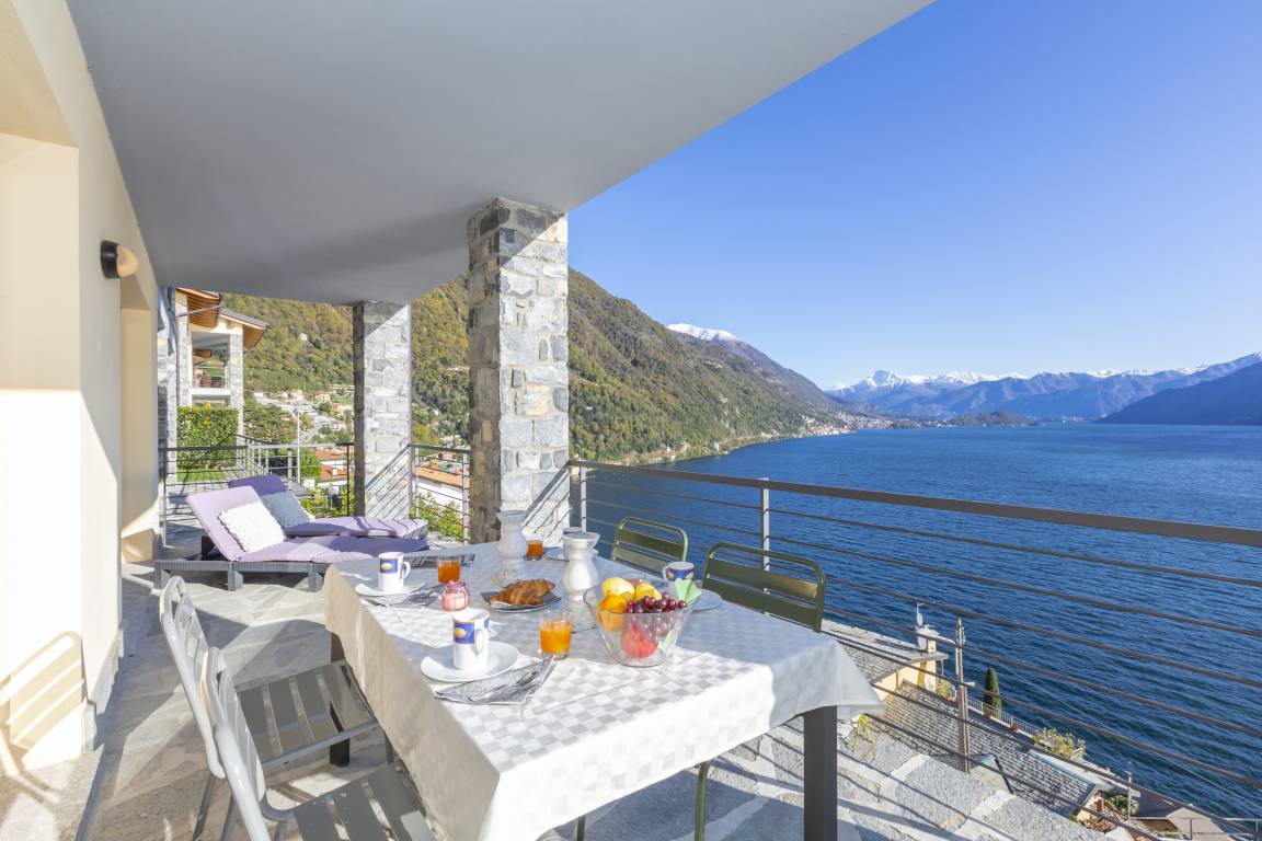 60 M² Apartment ∙ 2 Bedrooms ∙ 4 Guests - Menaggio