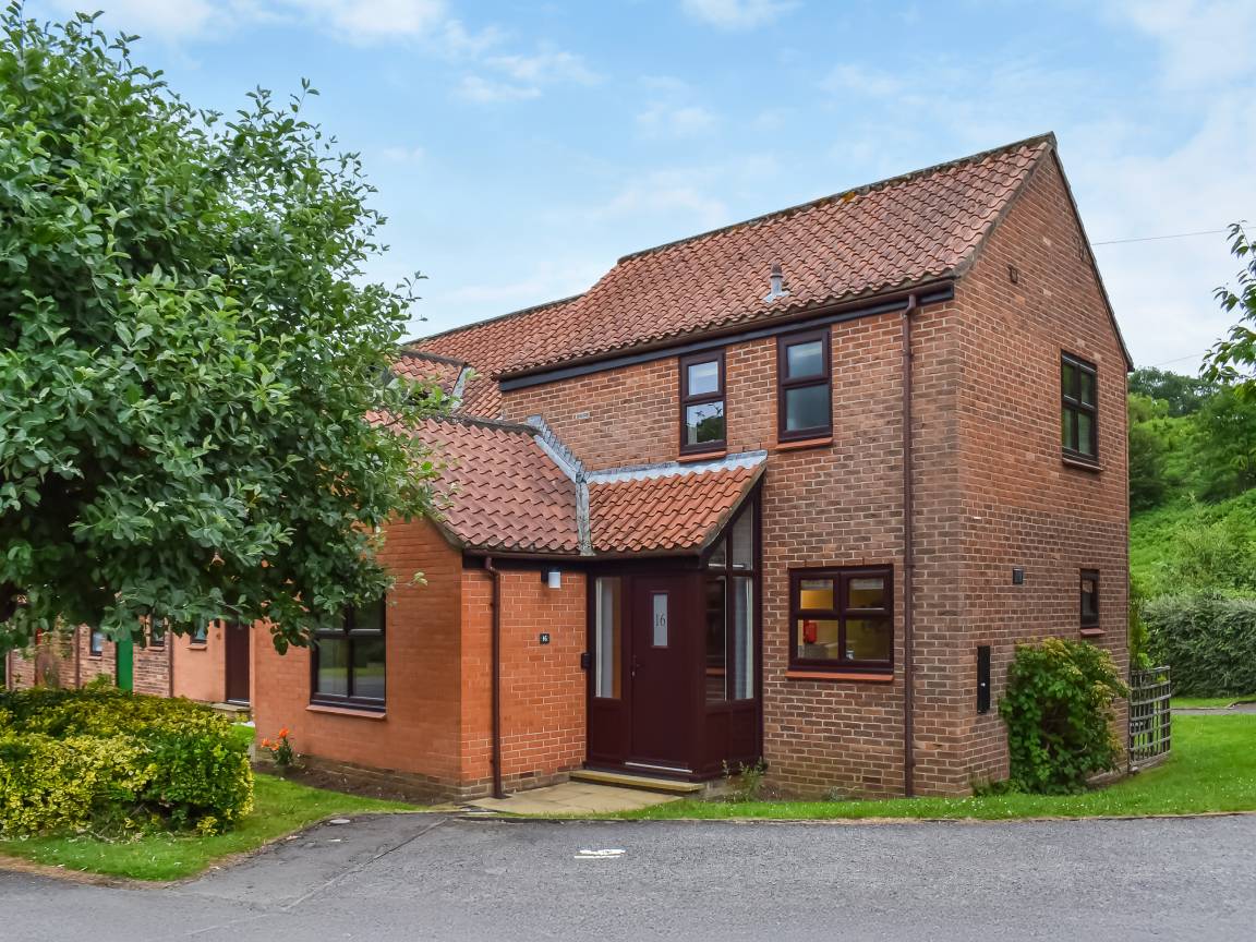 Cottage ∙ 3 Bedrooms ∙ 6 Guests - Sandsend