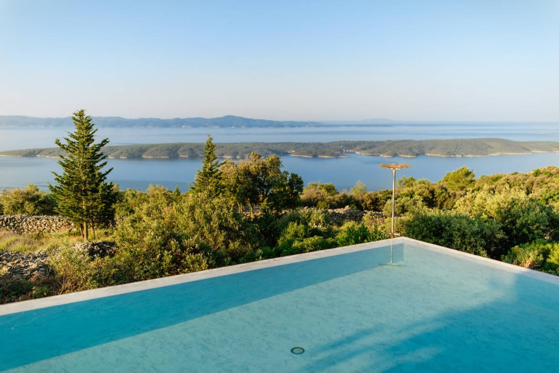 250 M² Villa ∙ 4 Schlafzimmer ∙ 8 Gäste - Jelsa