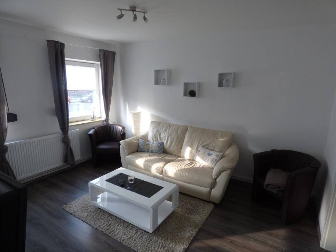 60 M² Apartment ∙ 3 Bedrooms ∙ 5 Guests - Wilhelmshaven