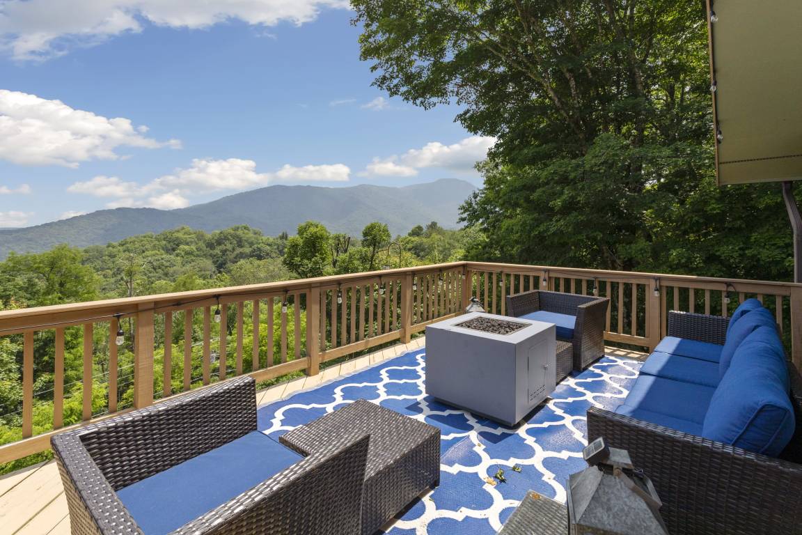 187 M² Cabin ∙ 4 Bedrooms ∙ 10 Guests - Sugar Mountain, NC