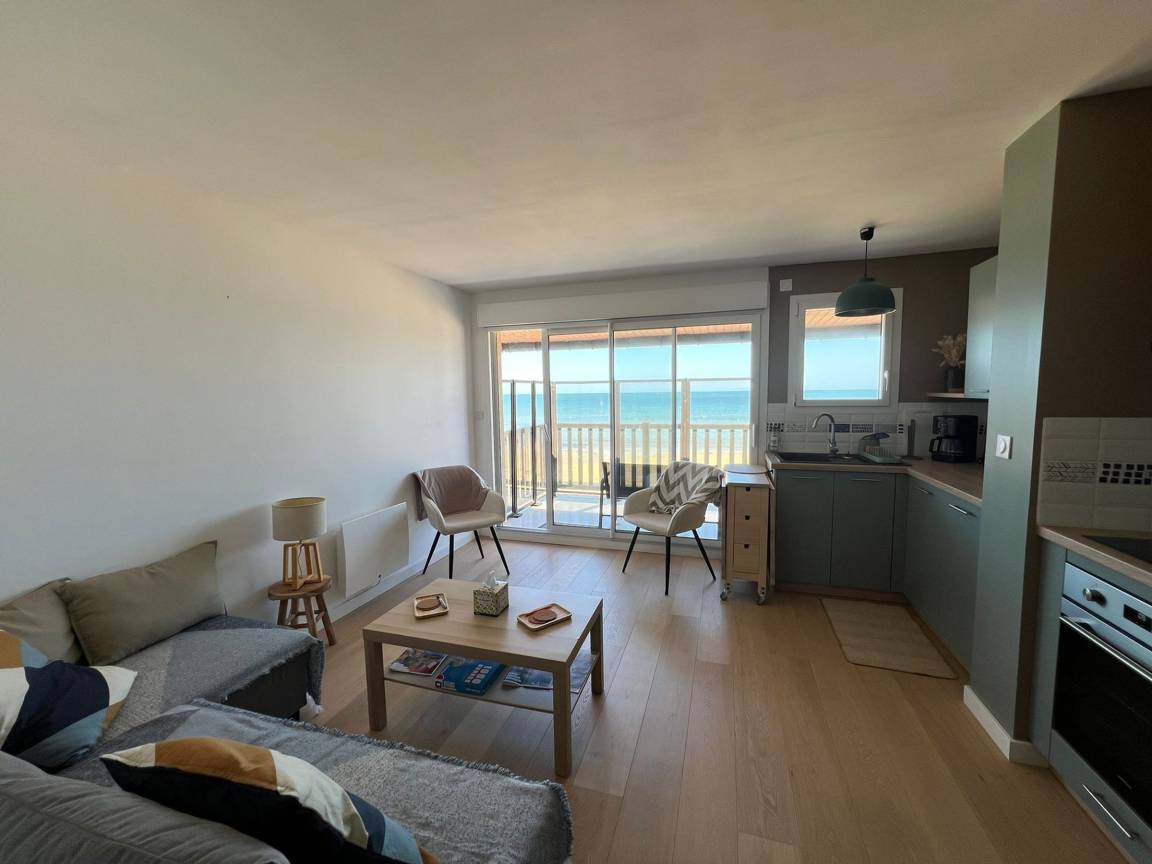 32 M² Apartment ∙ 1 Bedroom ∙ 4 Guests - Courseulles-sur-Mer