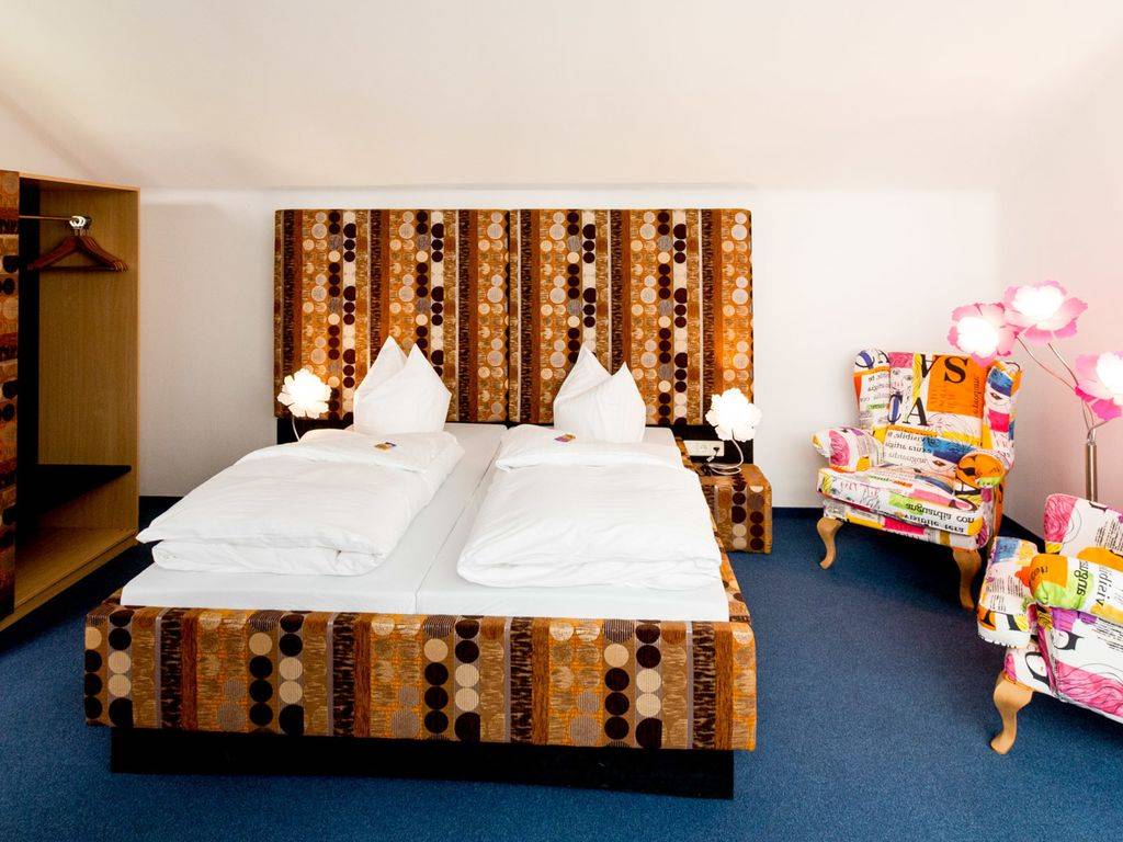 40 M² Hotel ∙ 1 Schlafzimmer ∙ 2 Gäste - Magdeburg